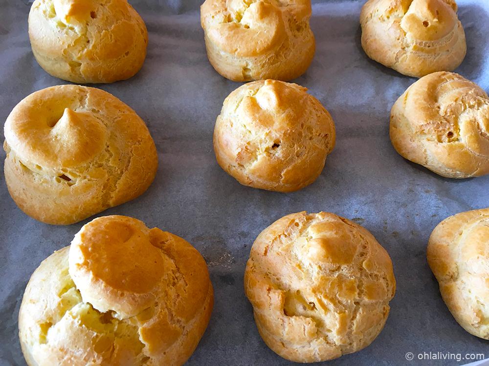Chocolate Choux Buns With Vanilla Cream Filling